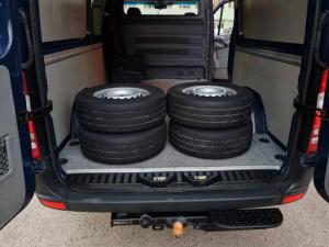 Blue Mercedes-Benz Sprinter 2015 in Jekabpils, with an engine capacity of 2.20 L and mileage of 193 thousand km for 18900 €, photo 13 on AUTOMOTO.COM.LV