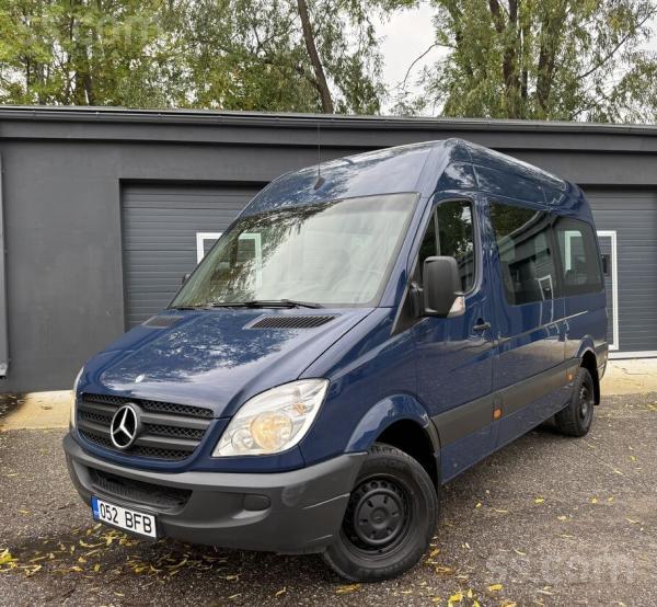 Mercedes-Benz Sprinter 2011 Tallina vietnē Zils Mercedes-Benz Sprinter 2011 Tallina, ar dzinēja tilpumu 2.10 L un nobraukumu 227 tūkst. km par 12000 €, foto 3 vietnē AUTOMOTO.COM.LV