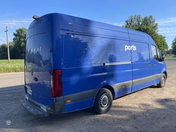 Zils Mercedes-Benz Sprinter 2021 Tauragė, ar dzinēja tilpumu 1.95 L un nobraukumu 309 tūkst. km par 11800 €, foto 3 vietnē AUTOMOTO.COM.LV