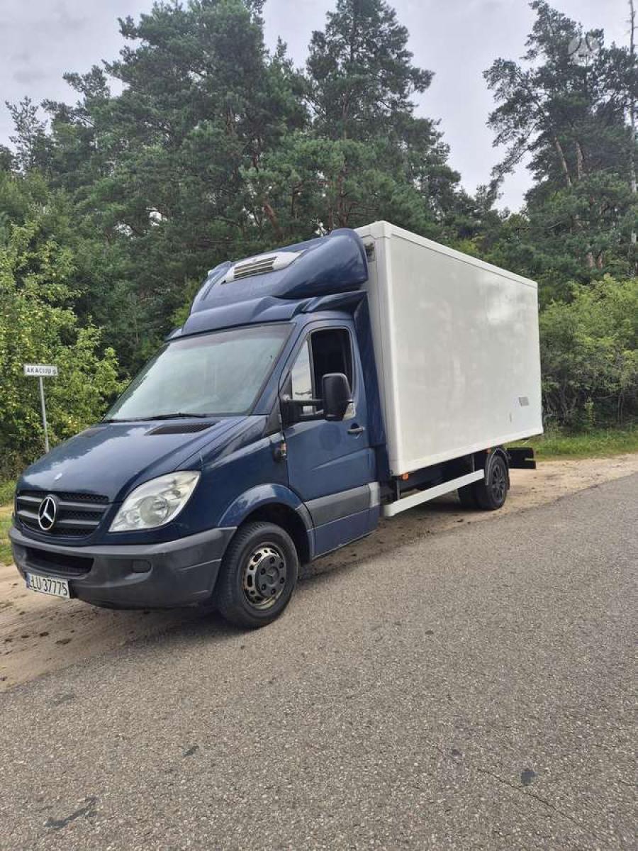 Blue Mercedes-Benz Sprinter 2011 in Vilnius, with an engine capacity of 2.20 L and mileage of 520 thousand km for 7300 €, photo 5 on AUTOMOTO.COM.LV