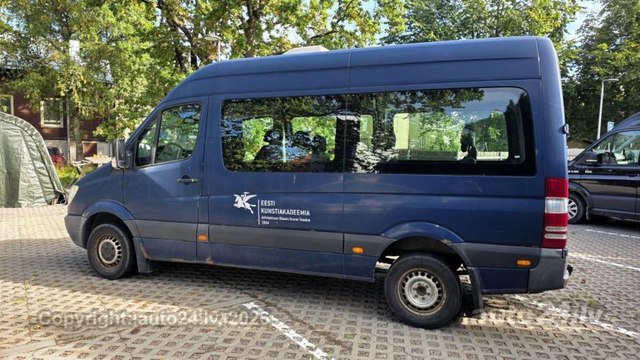 Zils Mercedes-Benz Sprinter 2011 Tallina, ar dzinēja tilpumu 2.10 L un nobraukumu 228 tūkst. km par 2000 €, foto 1 vietnē AUTOMOTO.COM.LV