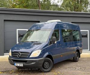 Zils Mercedes-Benz Sprinter 2011 Tallina, ar dzinēja tilpumu 2.10 L un nobraukumu 228 tūkst. km par 12000 €, foto  vietnē AUTOMOTO.COM.LV