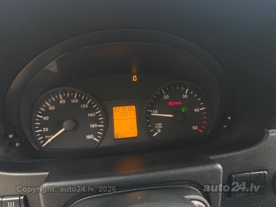 Blue Mercedes-Benz Sprinter 2011 in Tallinn, with an engine capacity of 2.10 L and mileage of 228 thousand km for 12000 €, photo 28 on AUTOMOTO.COM.LV