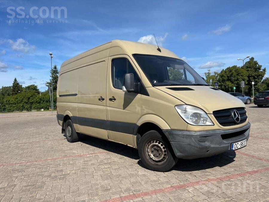 Brown Mercedes-Benz Sprinter 2011 in Cesis, with an engine capacity of 2.20 L and mileage of 430 thousand km for 5000 €, photo 1 on AUTOMOTO.COM.LV