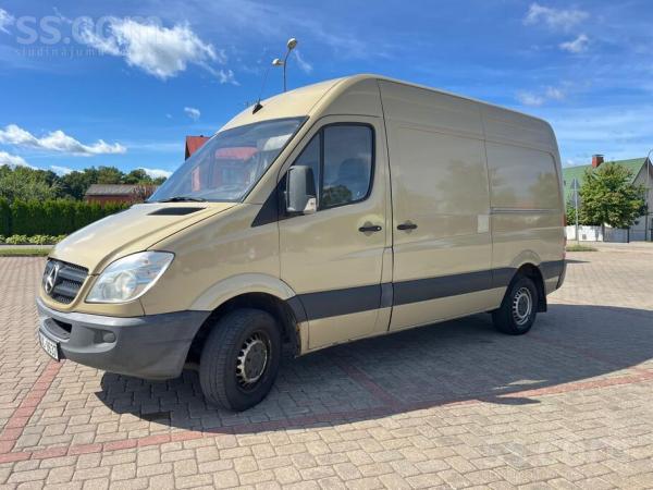 Brown Mercedes-Benz Sprinter 2011 in Cesis, with an engine capacity of 2.20 L and mileage of 430 thousand km for 5000 €, photo 5 on AUTOMOTO.COM.LV