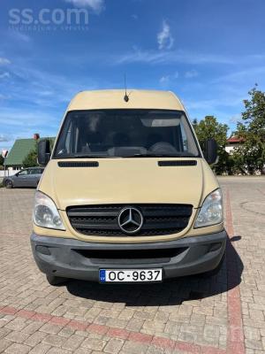 Brown Mercedes-Benz Sprinter 2011 in Cesis, with an engine capacity of 2.20 L and mileage of 430 thousand km for 5000 €, photo 6 on AUTOMOTO.COM.LV