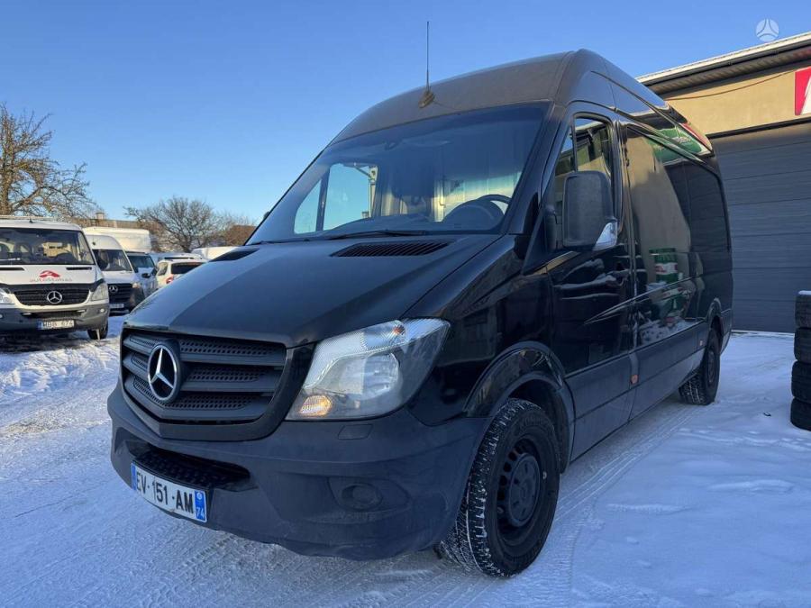 Brūns Mercedes-Benz Sprinter 2018 Marijampole, ar dzinēja tilpumu 2.14 L un nobraukumu 323 tūkst. km par 6800 €, foto 1 vietnē AUTOMOTO.COM.LV