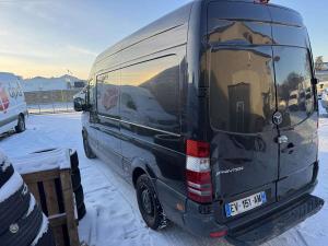 Brūns Mercedes-Benz Sprinter 2018 Marijampole, ar dzinēja tilpumu 2.14 L un nobraukumu 323 tūkst. km par 6800 €, foto 4 vietnē AUTOMOTO.COM.LV