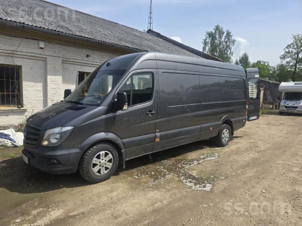 Brown Mercedes-Benz Sprinter 2013 in Jelgava, with an engine capacity of 3.00 L and mileage of 551 thousand km for 16500 €, photo 1 on AUTOMOTO.COM.LV
