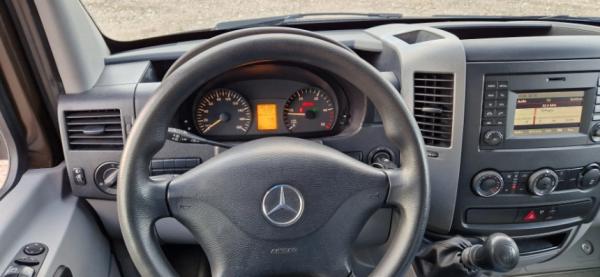 Brūns Mercedes-Benz Sprinter 2015 Rīga, ar dzinēja tilpumu 2.10 L un nobraukumu 190 tūkst. km par 12870 €, foto 5 vietnē AUTOMOTO.COM.LV