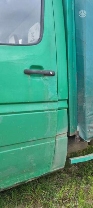 Green Mercedes-Benz Sprinter 1998 in Vilnius, with an engine capacity of 2.90 L and mileage of 500 thousand km for 2420 €, photo 7 on AUTOMOTO.COM.LV