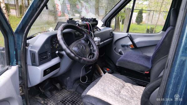 Zaļš Mercedes-Benz Sprinter 2000 Alīta, ar dzinēja tilpumu 2.90 L un nobraukumu 0 tūkst. km par 3100 €, foto 7 vietnē AUTOMOTO.COM.LV