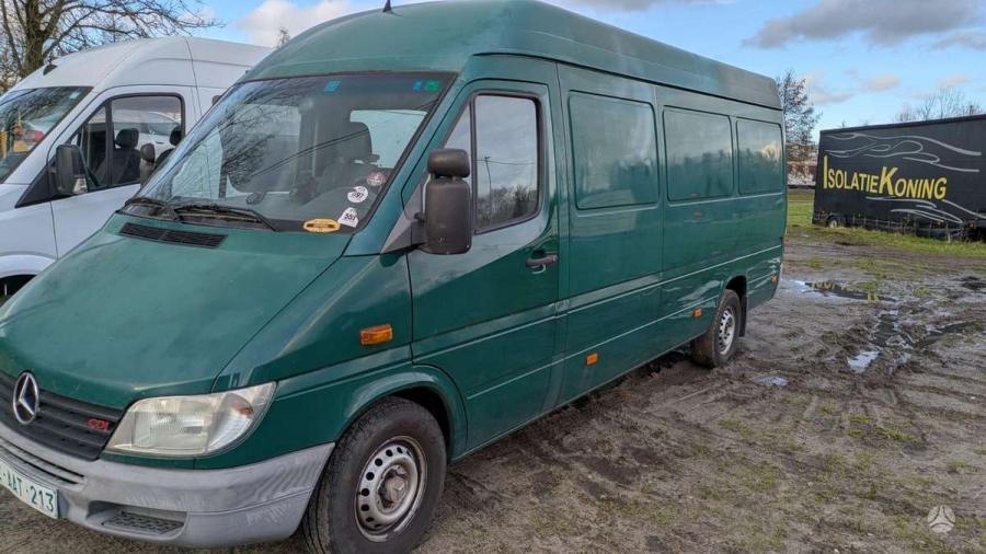 Zaļš Mercedes-Benz Sprinter 2002 Klaipėda, ar dzinēja tilpumu 2.70 L un nobraukumu 245 tūkst. km par 5500 €, foto 4 vietnē AUTOMOTO.COM.LV