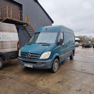 Zaļš Mercedes-Benz Sprinter 2007 Kauņa, ar dzinēja tilpumu 2.20 L un nobraukumu 480 tūkst. km par 4600 €, foto  vietnē AUTOMOTO.COM.LV