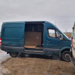 Zaļš Mercedes-Benz Sprinter 2007 Kauņa, ar dzinēja tilpumu 2.20 L un nobraukumu 480 tūkst. km par 4600 €, foto 5 vietnē AUTOMOTO.COM.LV