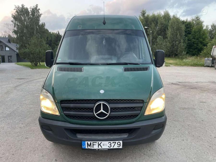Zaļš Mercedes-Benz Sprinter 2010 Šauļi, ar dzinēja tilpumu 2.15 L un nobraukumu 495 tūkst. km par 4100 €, foto 9 vietnē AUTOMOTO.COM.LV
