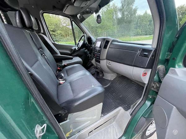 Zaļš Mercedes-Benz Sprinter 2010 Šauļi, ar dzinēja tilpumu 2.15 L un nobraukumu 495 tūkst. km par 4100 €, foto 9 vietnē AUTOMOTO.COM.LV