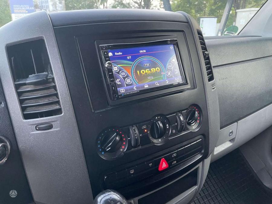Zaļš Mercedes-Benz Sprinter 2010 Šauļi, ar dzinēja tilpumu 2.15 L un nobraukumu 495 tūkst. km par 4100 €, foto 19 vietnē AUTOMOTO.COM.LV