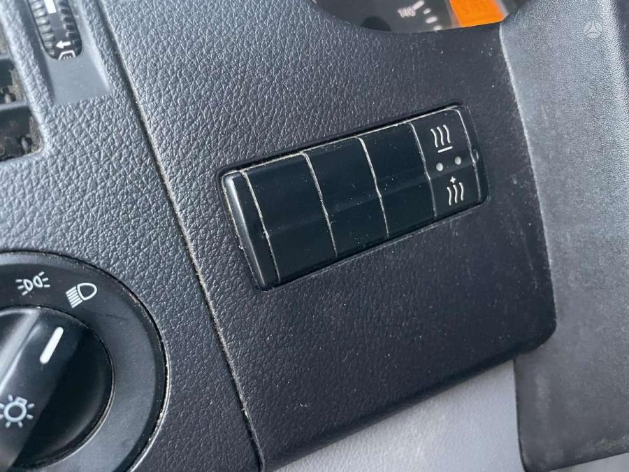 Zaļš Mercedes-Benz Sprinter 2010 Šauļi, ar dzinēja tilpumu 2.15 L un nobraukumu 495 tūkst. km par 4100 €, foto 23 vietnē AUTOMOTO.COM.LV