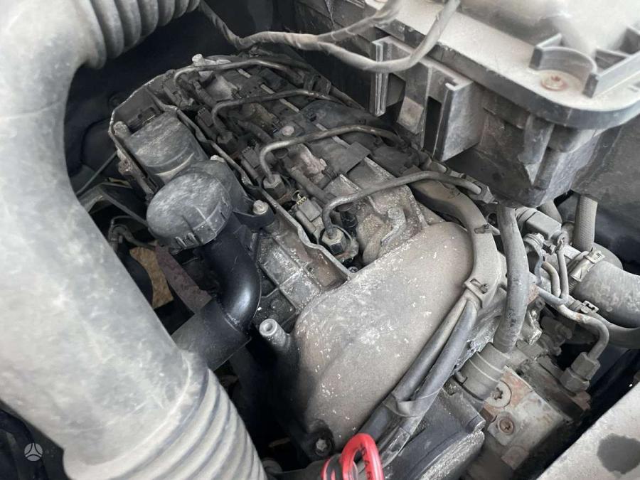 Zaļš Mercedes-Benz Sprinter 2010 Šauļi, ar dzinēja tilpumu 2.15 L un nobraukumu 495 tūkst. km par 4100 €, foto 26 vietnē AUTOMOTO.COM.LV