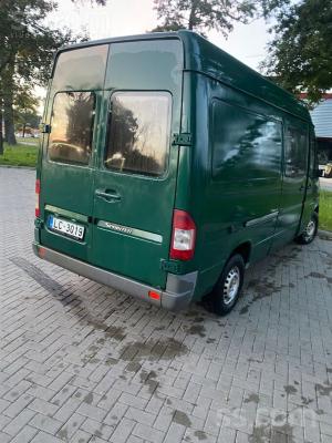 Zaļš Mercedes-Benz Sprinter 2003 Rīga, ar dzinēja tilpumu 2.10 L un nobraukumu 246 tūkst. km par 3100 €, foto 3 vietnē AUTOMOTO.COM.LV