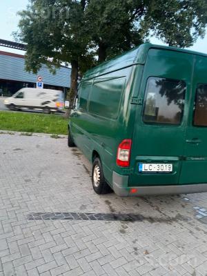 Zaļš Mercedes-Benz Sprinter 2003 Rīga, ar dzinēja tilpumu 2.10 L un nobraukumu 246 tūkst. km par 3100 €, foto 4 vietnē AUTOMOTO.COM.LV