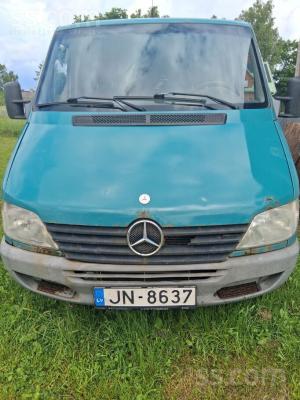 Green Mercedes-Benz Sprinter 2003 in Kuldiga, with an engine capacity of 2.20 L and mileage of 486 thousand km for 2300 €, photo  on AUTOMOTO.COM.LV
