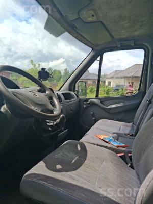 Green Mercedes-Benz Sprinter 2003 in Kuldiga, with an engine capacity of 2.20 L and mileage of 486 thousand km for 2300 €, photo 19 on AUTOMOTO.COM.LV
