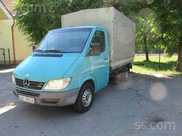 Green Mercedes-Benz Sprinter 2005 in Jelgava, with an engine capacity of 2.20 L and mileage of 275 thousand km for 5000 €, photo 3 on AUTOMOTO.COM.LV
