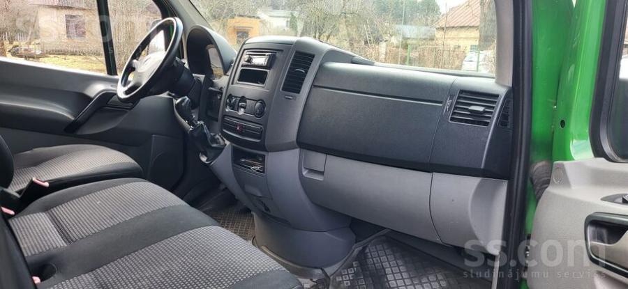 Green Mercedes-Benz Sprinter 2008 in Riga, with an engine capacity of 2.20 L and mileage of 338 thousand km for 2590 €, photo 5 on AUTOMOTO.COM.LV