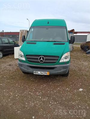 Zaļš Mercedes-Benz Sprinter 2011 Liepāja, ar dzinēja tilpumu 2.20 L un nobraukumu 210 tūkst. km par 8500 €, foto 4 vietnē AUTOMOTO.COM.LV