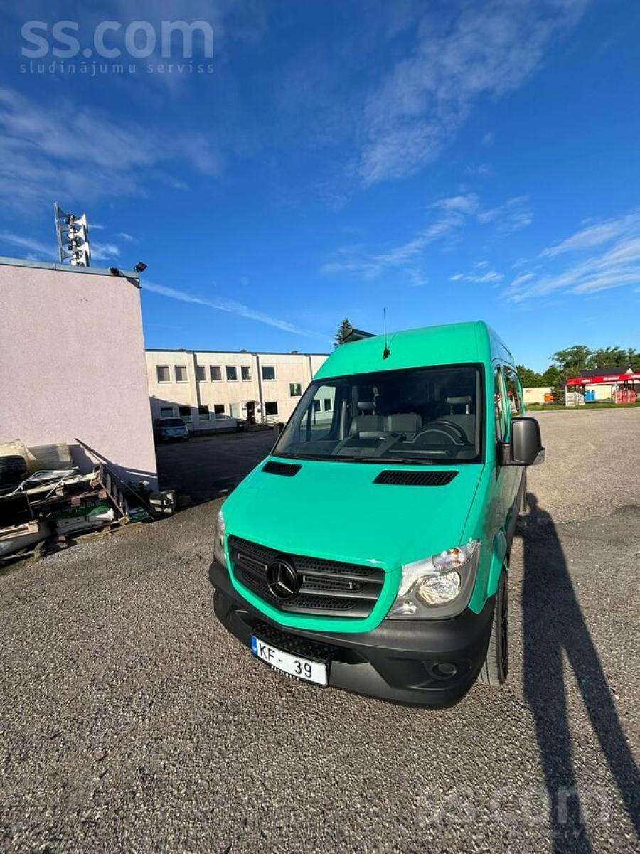 Zaļš Mercedes-Benz Sprinter 2017 Liepāja, ar dzinēja tilpumu 2.20 L un nobraukumu 223 tūkst. km par 24000 €, foto 3 vietnē AUTOMOTO.COM.LV
