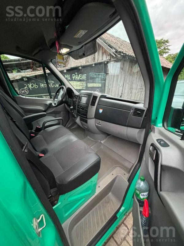 Green Mercedes-Benz Sprinter 2017 in Liepaja, with an engine capacity of 2.20 L and mileage of 223 thousand km for 24000 €, photo 8 on AUTOMOTO.COM.LV