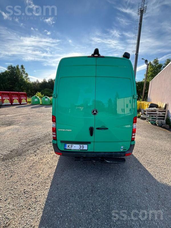 Green Mercedes-Benz Sprinter 2017 in Liepaja, with an engine capacity of 2.20 L and mileage of 223 thousand km for 24000 €, photo 10 on AUTOMOTO.COM.LV
