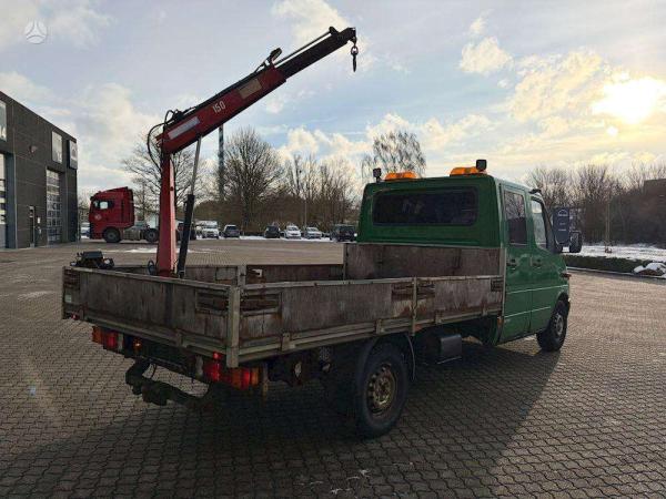 Green Mercedes-Benz Sprinter 2011 in Klaipeda, with an engine capacity of 2.14 L and mileage of 325 thousand km for 5800 €, photo 5 on AUTOMOTO.COM.LV