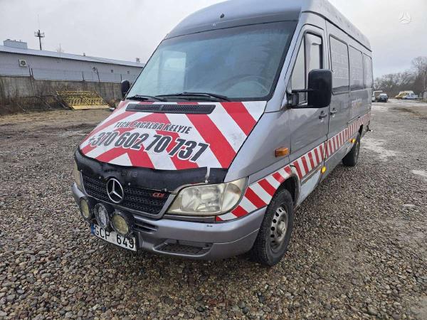 Pelēks Mercedes-Benz Sprinter 2005 Viļņa, ar dzinēja tilpumu 2.16 L un nobraukumu 540 tūkst. km par 1800 €, foto 2 vietnē AUTOMOTO.COM.LV