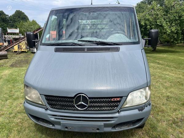 Pelēks Mercedes-Benz Sprinter 2005 Jurbarkas, ar dzinēja tilpumu 0.00 L un nobraukumu 250 tūkst. km par 4500 €, foto 2 vietnē AUTOMOTO.COM.LV