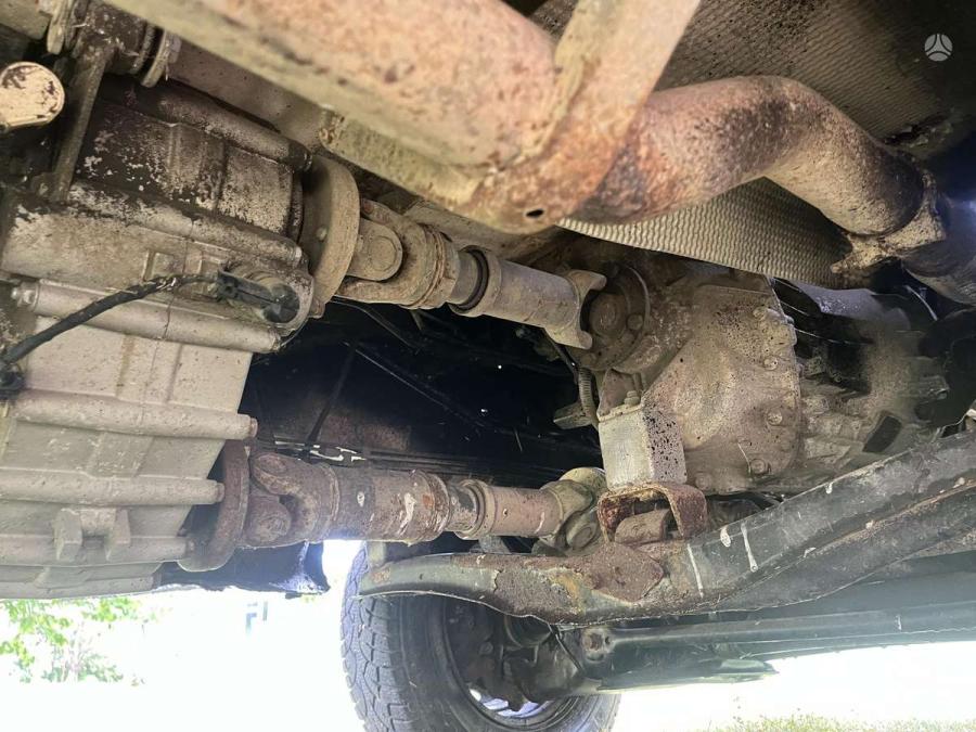 Pelēks Mercedes-Benz Sprinter 2005 Jurbarkas, ar dzinēja tilpumu 0.00 L un nobraukumu 250 tūkst. km par 4500 €, foto 14 vietnē AUTOMOTO.COM.LV