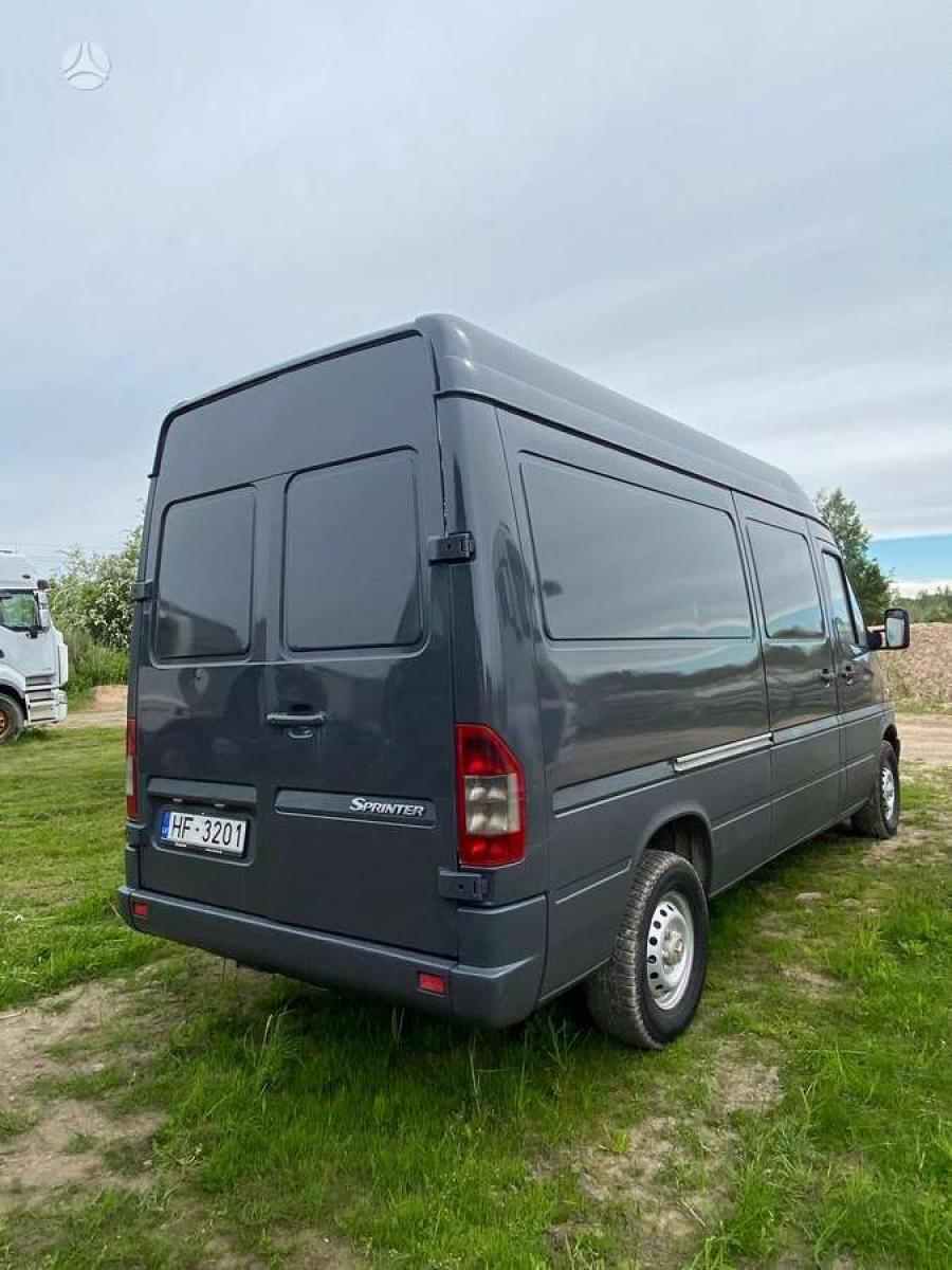 Pelēks Mercedes-Benz Sprinter 2005 Jelgava, ar dzinēja tilpumu 2.20 L un nobraukumu 302 tūkst. km par 4500 €, foto 15 vietnē AUTOMOTO.COM.LV