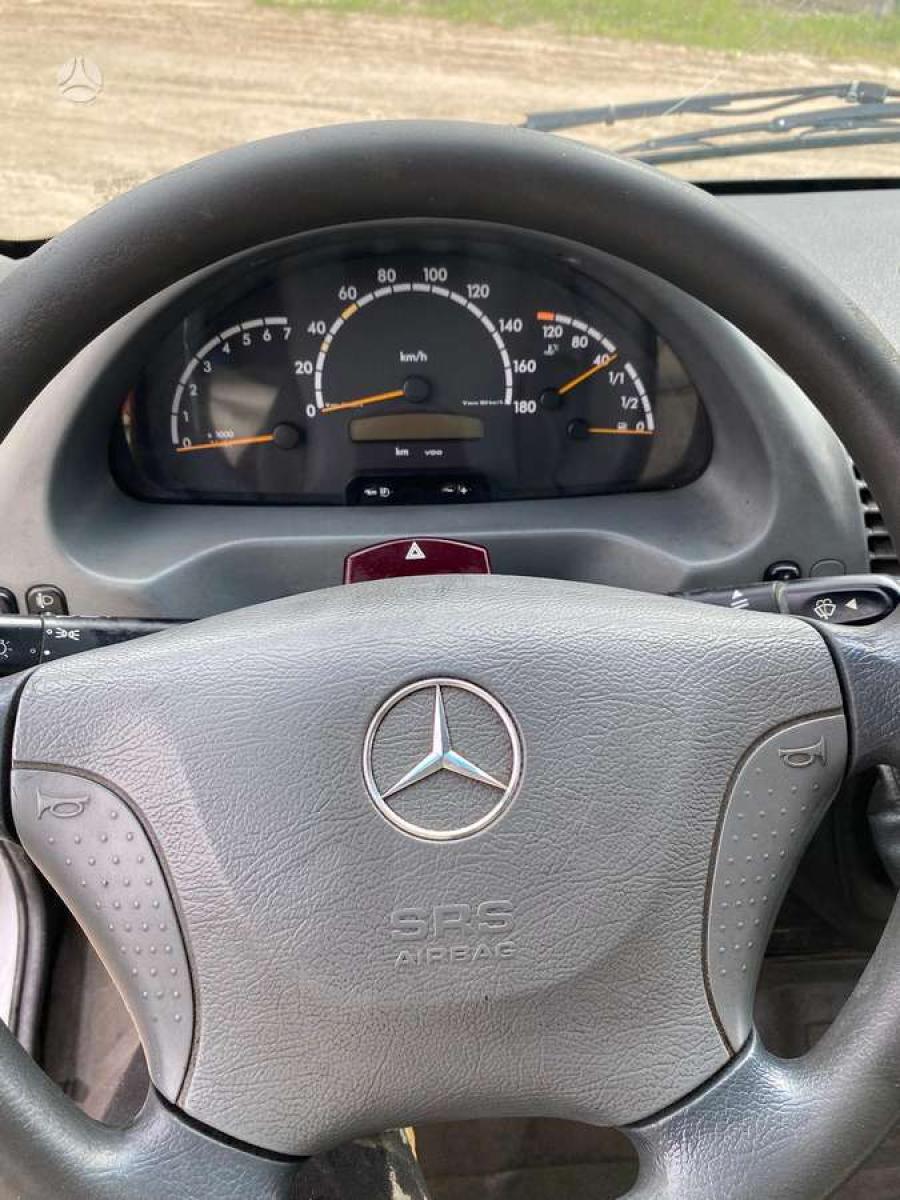 Pelēks Mercedes-Benz Sprinter 2005 Jelgava, ar dzinēja tilpumu 2.20 L un nobraukumu 302 tūkst. km par 4500 €, foto 25 vietnē AUTOMOTO.COM.LV