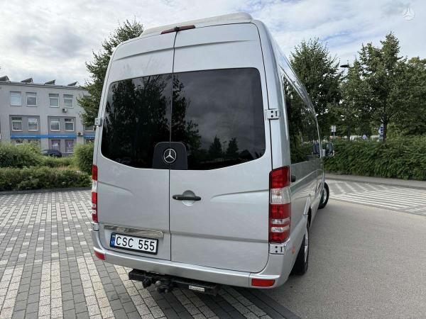 Grey Mercedes-Benz Sprinter 2006 in Vilnius, with an engine capacity of 2.15 L and mileage of 311 thousand km for 11999 €, photo 8 on AUTOMOTO.COM.LV