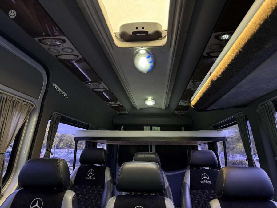 Grey Mercedes-Benz Sprinter 2006 in Vilnius, with an engine capacity of 2.15 L and mileage of 311 thousand km for 11999 €, photo 21 on AUTOMOTO.COM.LV