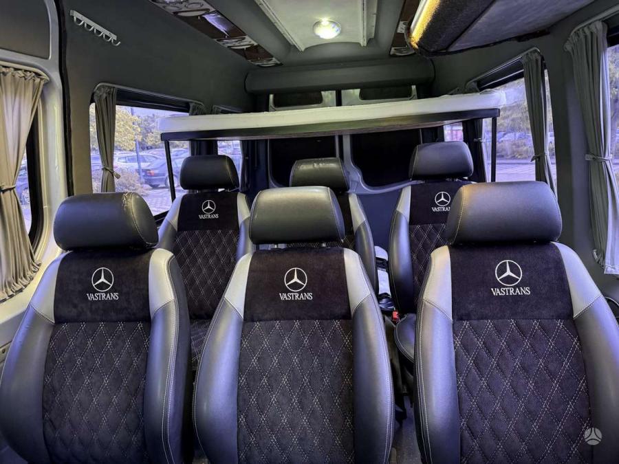 Grey Mercedes-Benz Sprinter 2006 in Vilnius, with an engine capacity of 2.15 L and mileage of 311 thousand km for 11999 €, photo 22 on AUTOMOTO.COM.LV