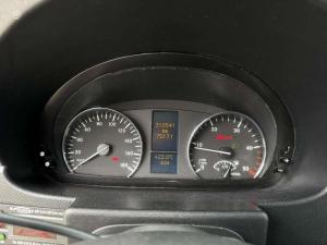 Grey Mercedes-Benz Sprinter 2006 in Vilnius, with an engine capacity of 2.15 L and mileage of 311 thousand km for 11999 €, photo 28 on AUTOMOTO.COM.LV