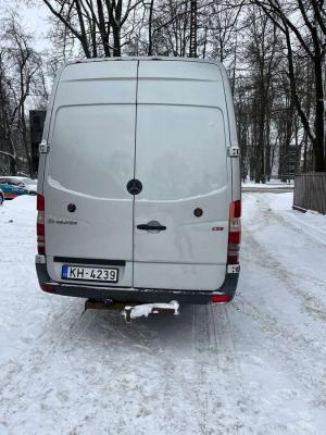Grey Mercedes-Benz Sprinter 2007 in Riga, with an engine capacity of 2.20 L and mileage of 300 thousand km for 6200 €, photo 3 on AUTOMOTO.COM.LV