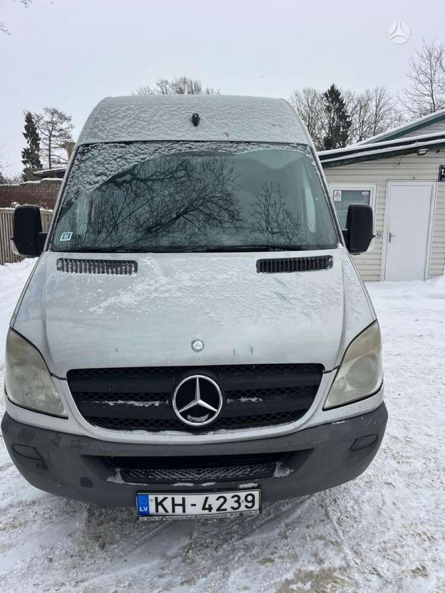 Grey Mercedes-Benz Sprinter 2007 in Riga, with an engine capacity of 2.20 L and mileage of 300 thousand km for 6200 €, photo 14 on AUTOMOTO.COM.LV