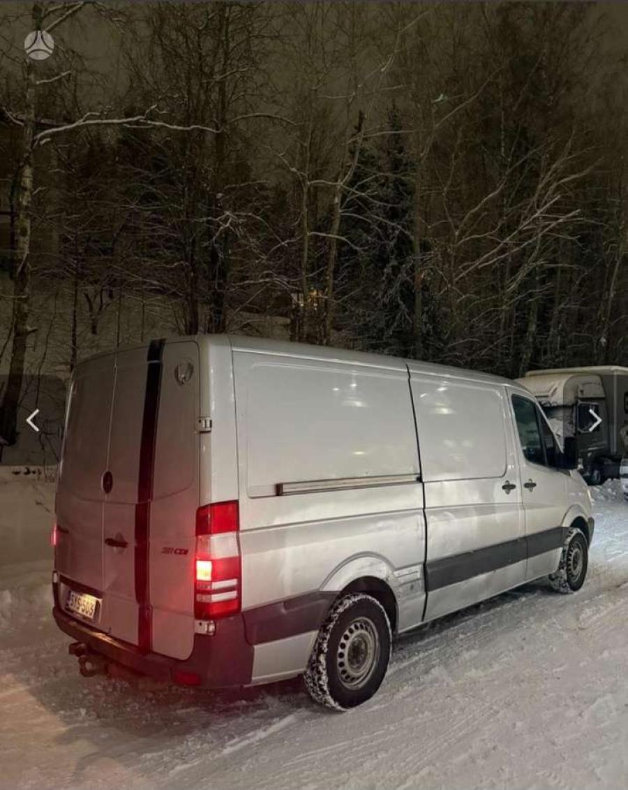 Grey Mercedes-Benz Sprinter 2007 in Klaipeda, with an engine capacity of 2.20 L and mileage of 400 thousand km for 4500 €, photo 4 on AUTOMOTO.COM.LV