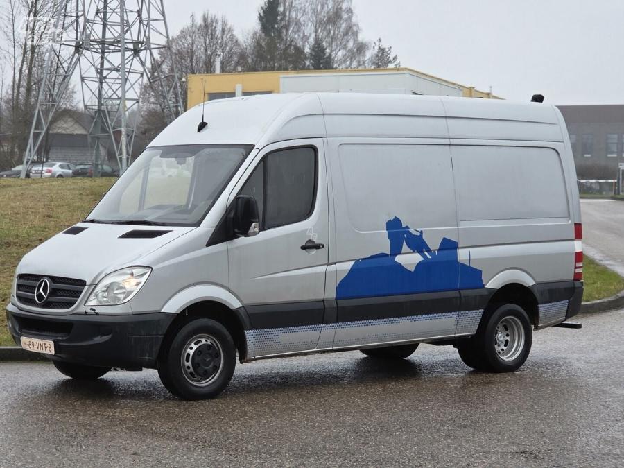 Grey Mercedes-Benz Sprinter 2008 in Vilnius, with an engine capacity of 3.00 L and mileage of 381 thousand km for 7700 €, photo 2 on AUTOMOTO.COM.LV