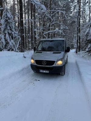 Grey Mercedes-Benz Sprinter 2011 in Vilnius, with an engine capacity of 2.20 L and mileage of 443 thousand km for 6200 €, photo 3 on AUTOMOTO.COM.LV