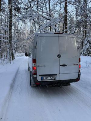 Grey Mercedes-Benz Sprinter 2011 in Vilnius, with an engine capacity of 2.20 L and mileage of 443 thousand km for 6200 €, photo 4 on AUTOMOTO.COM.LV